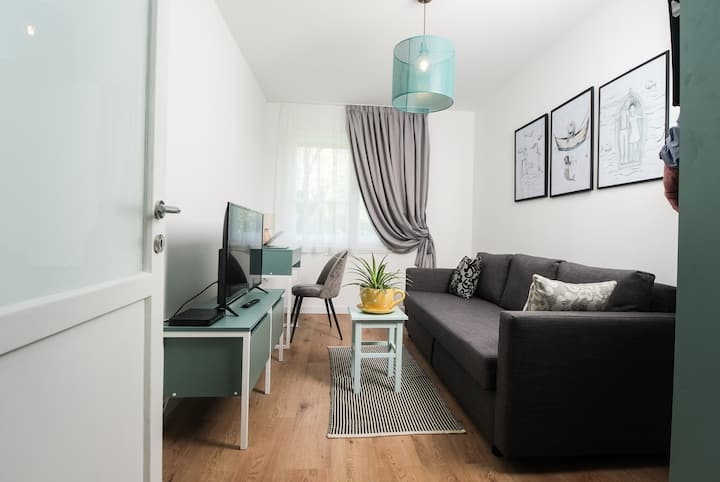 Green Garden Lovely 1-bedroom Condo In City Center - Split