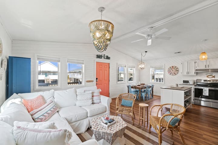 3 Min Walk To Beach & Restaurants! - Kill Devil Hills, NC