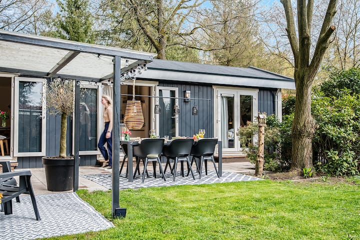 Chalet Design Avec Jardin Privé Entièrement Clos - Epe