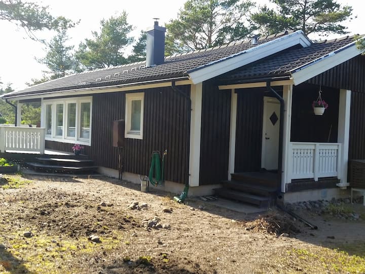 Sandhamn - Pärlan I Stockholms Skärgård. - Sandhamn