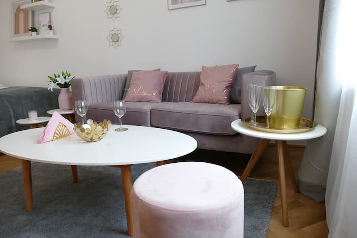 Moderne, Helle Wohnung Zum Wohlfühlen - Vienna