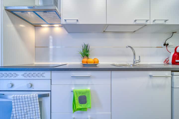 B1)  10 Min Del Centro Madrid Habitacion Privada - Majadahonda