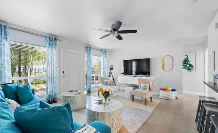 Delray Getaway-  Mid-century Oasis By The Sea! - Delray Beach, FL