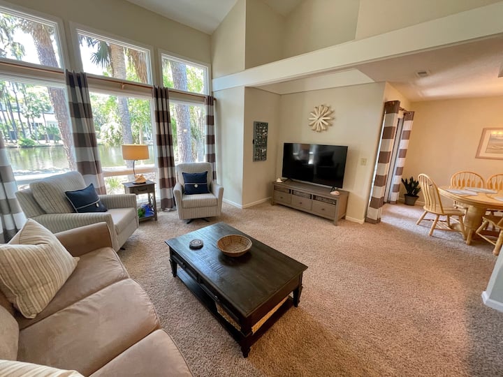 "Sea Cloud Escape"- Relax With Resort Amenities! - Edisto Beach, SC