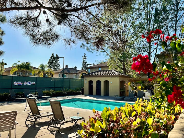 Cozy Carmel Valley Townhome - Centrally Located - Del Mar, CA