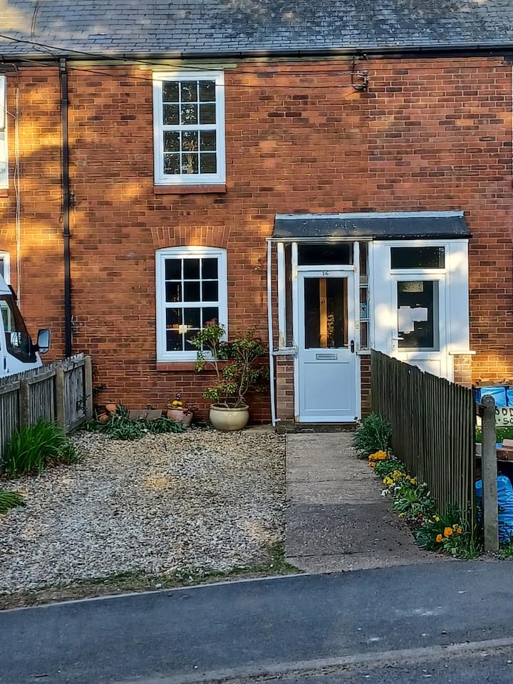 Cosy Coastal Cottage With Open Fire And Garden.. - Heacham