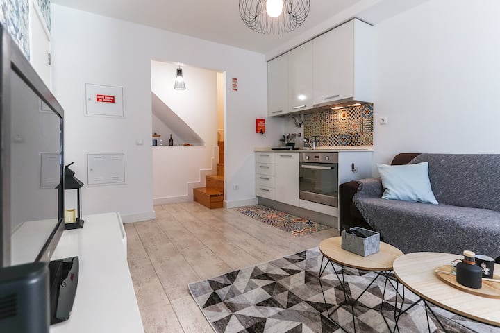 Chiado & Cais Do Sodré Lisbon Premium Duplex - リスボン