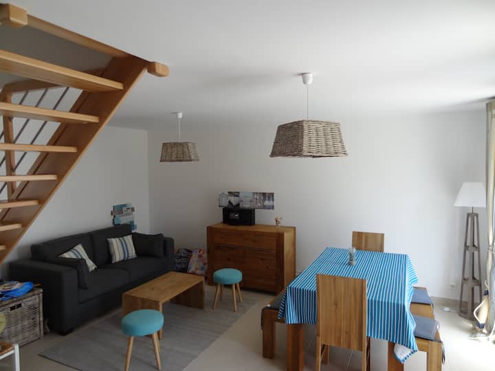 Maison De Pêcheur Rénovée - Port-Louis