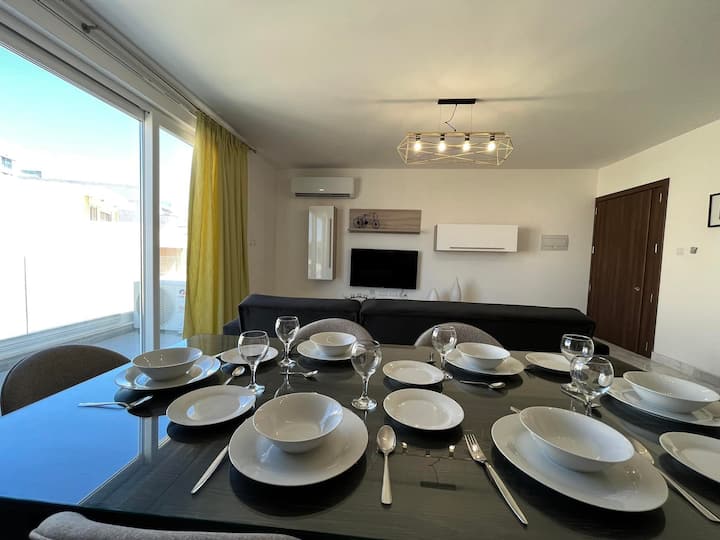 Lovely 2 Bedroom Rental Unit Soleil Mgarr Malta - Malta