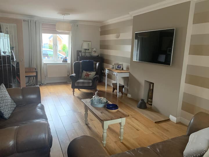 Family Home With All The Extras - Abergavenny