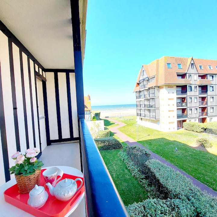 Un Balcon Sur La Mer Appartement Lumineux - Cabourg
