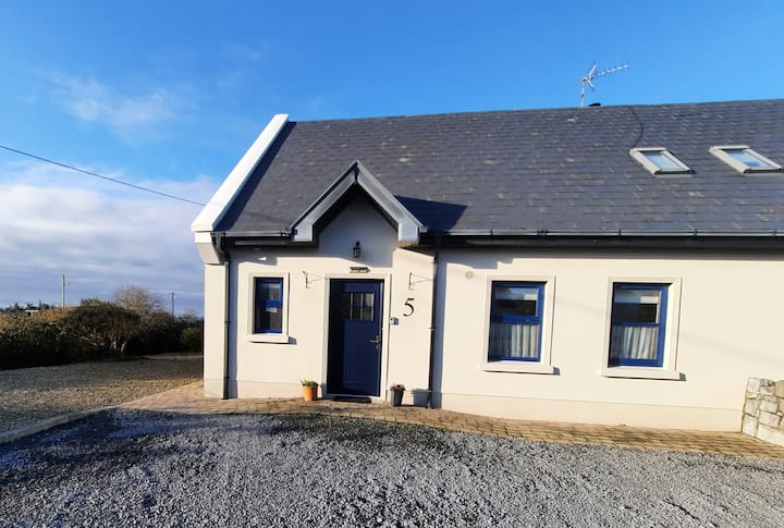 3 Bedroom Doolin Home Overlooking The Aran Islands - Lisdoonvarna