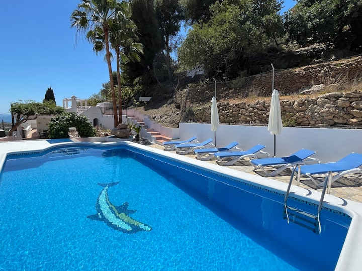 Villa Estrella Nerja, Pretty Villa With 10m Pool. - Frigiliana