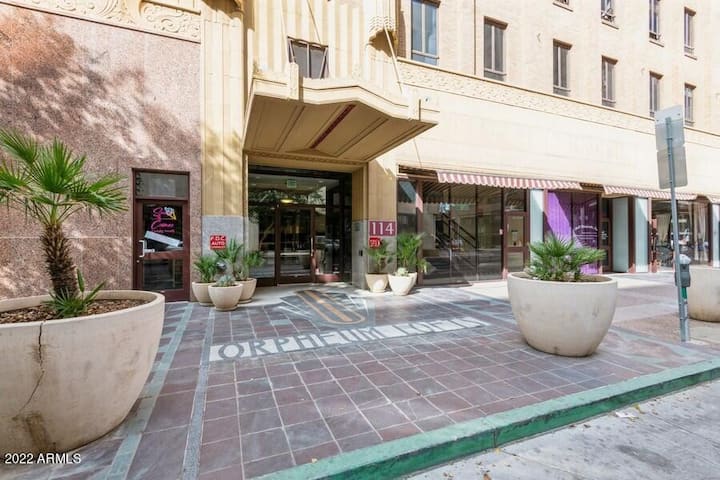 Central City Condo - Phoenix, AZ