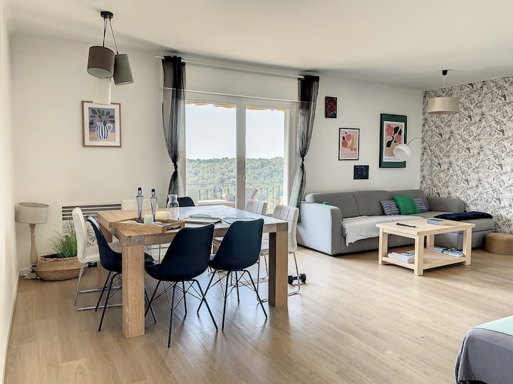 Grand Appartement Lumineux Vue Mer 6 Pers. - Saint-Laurent-du-Var