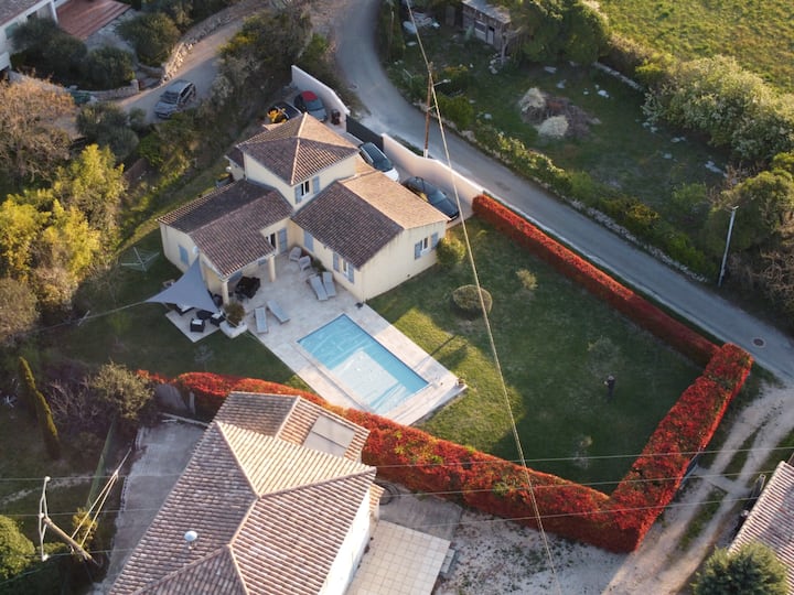 Villa Avec Piscine Chauffée à 10 Min D'uzes - Uzès