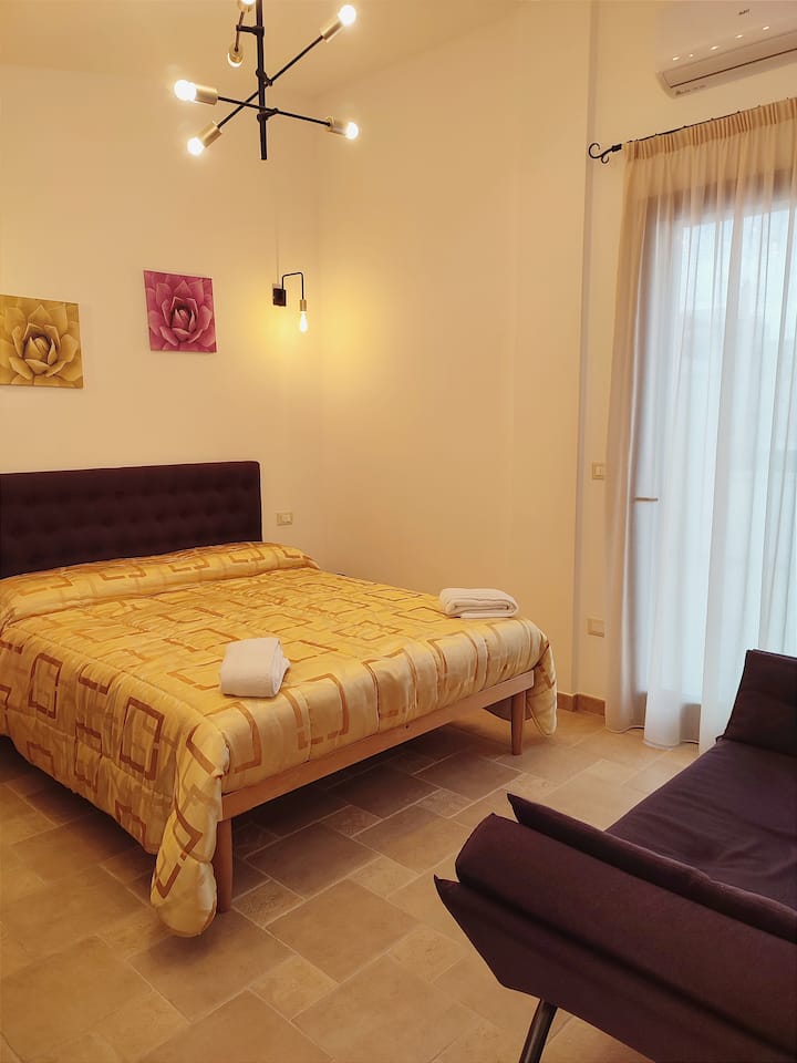Appartamento Con Una Camera Da Letto - Tricase