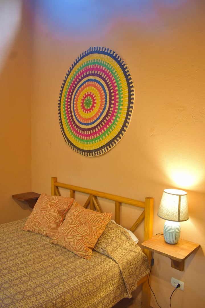 Private Room A Few Steps From The Sea, Montañita - Santa Elena