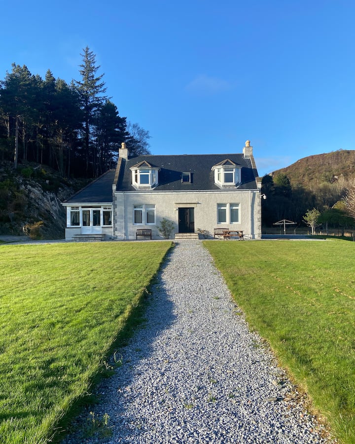 Spacious Home In The Heart Of The Highlands - Mallaig