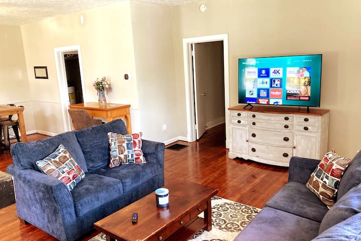 2 Bed 1 Bath, 5 Min To Downtown, 12 Min To Base - Columbus, GA