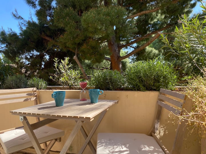 Appart Cosy Au Calme - Parking Privé Balcon Clim - Avignon