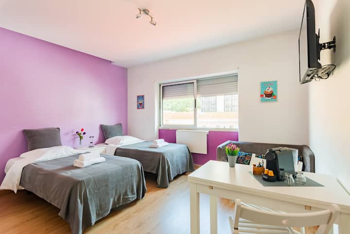 Lovely Blue Studio Coimbra Center 2d With Ac - Santa Clara