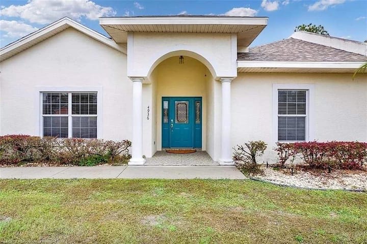 Sun N Lake Entire Villa On Granada - Sebring, FL