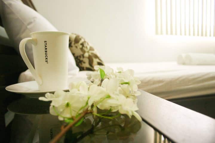 Midori Cebu - Bright & Cozy Studio - W/ Wi-fi - Mandaue