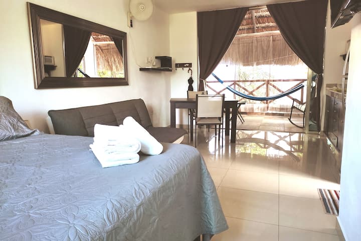 Precioso Y A Pocos Metros De La Playa Y La 5ta Av - Playa del Carmen