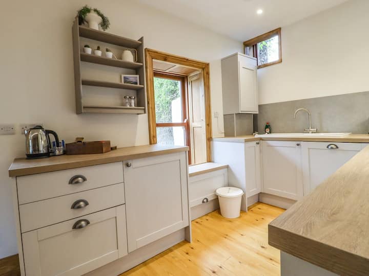 Gorgeous Cottage Apartment With Terrace And View - Pateley Bridge