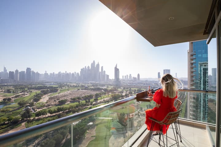 Chic 2br Greens Hideaway|golf, Sea & Skyline Views - Dubaï
