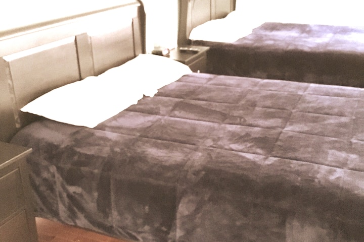 Inn Room 404 - 58 W. Biddle Street - Baltimore, MD