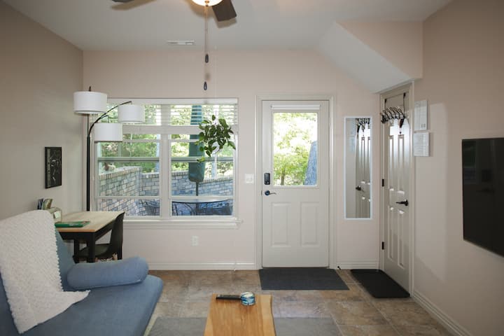 Forest Edge
On Back 40 Trails - Bella Vista, AR