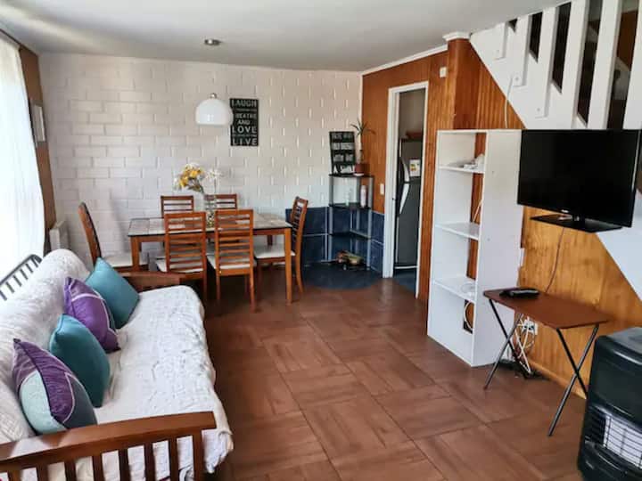 Casa Amplia, Cómoda Y Con Excelente Ubicación! - Puerto Varas