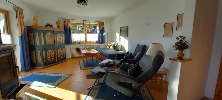 Ferienwohnung "Kaiser Franz " Wilderer Wohnung - Krün