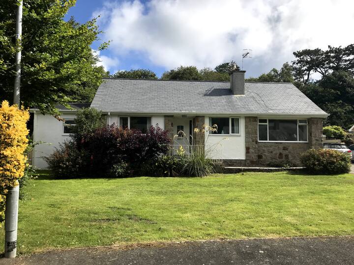 Tranquil Bungalow Near To Beautiful National Beach - Llanbedrog