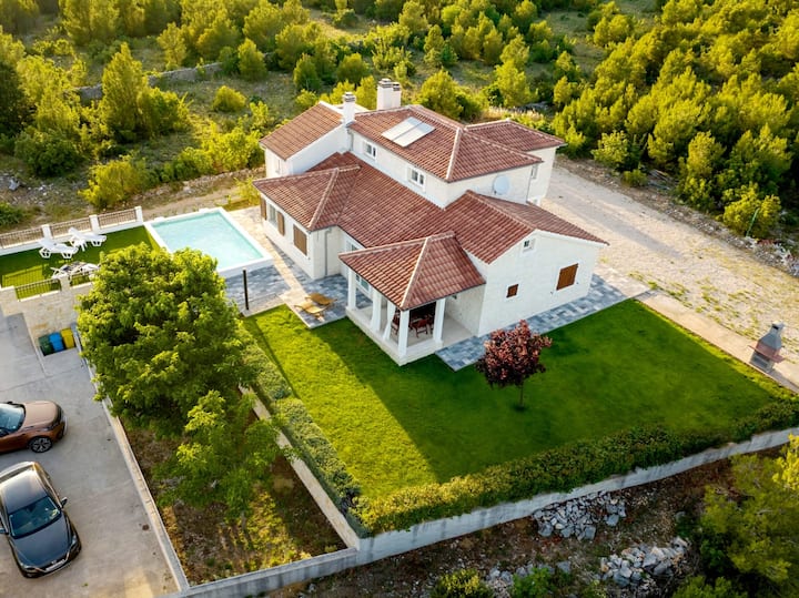 Villa Whitestone - Šibenik
