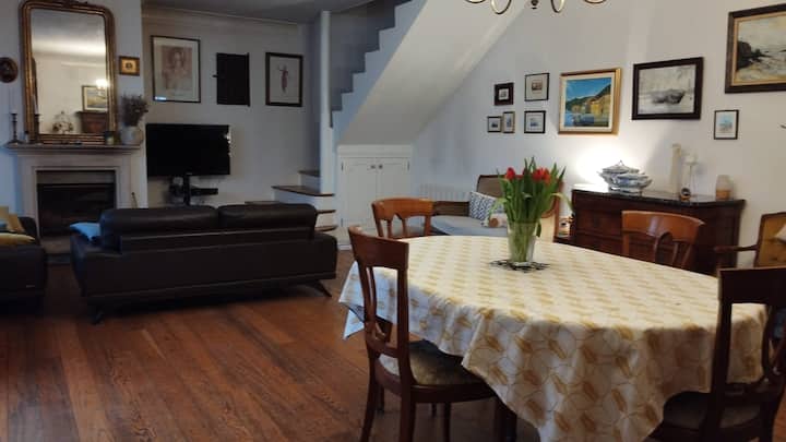 Chambre Dans Maison Atypique - Vincennes