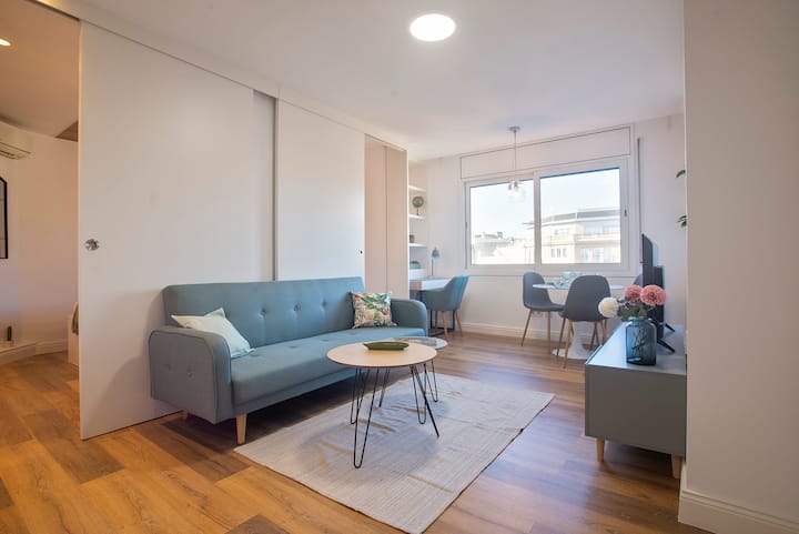 Cálido Y Premium En Rambla Catalunya - Barcelona