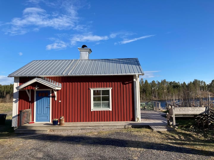 Trevligt Gårdshus Nära Sjö Och Hav I Höga Kusten - Sweden