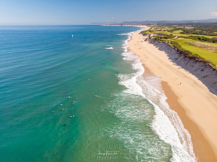 Estela Surf & Hostel  ( Surfcamp & Surfschool ) - Póvoa de Varzim