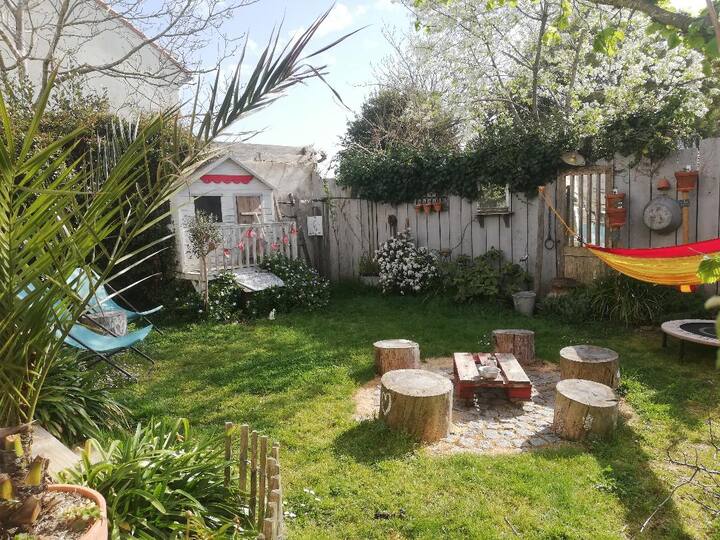 Maison De Famille à 5 Min Des Plages - Saint-Michel-Chef-Chef