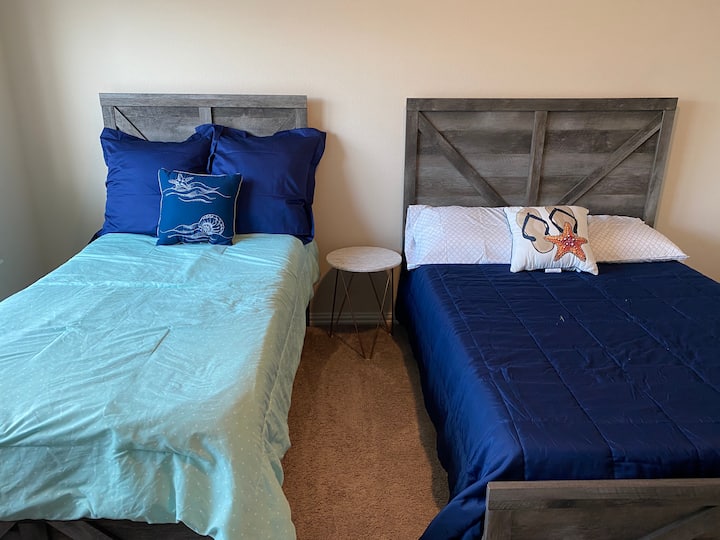 Comfy Private Room In Beautiful Townhome - McKinney, TX