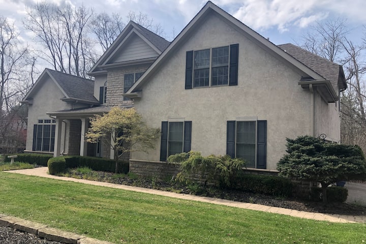 Countryside Retreat, Large Home Dublin/powell - Delaware, OH