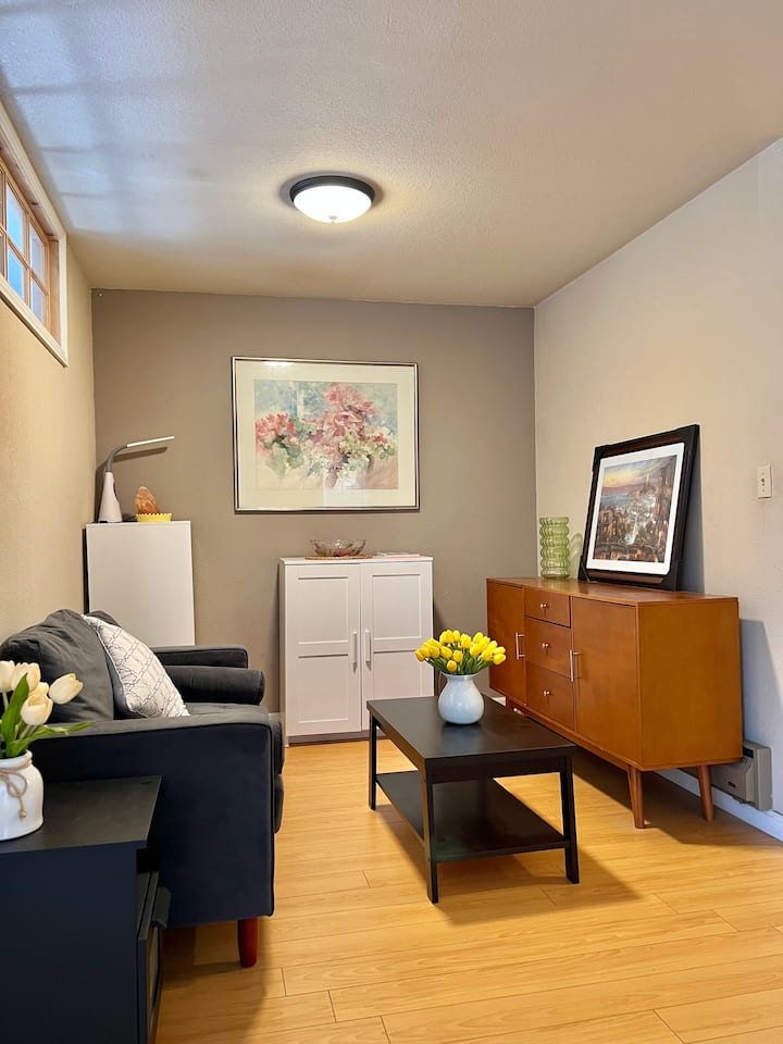 R2c-private Room (Share Bath) At Richmond District - San Francisco, CA