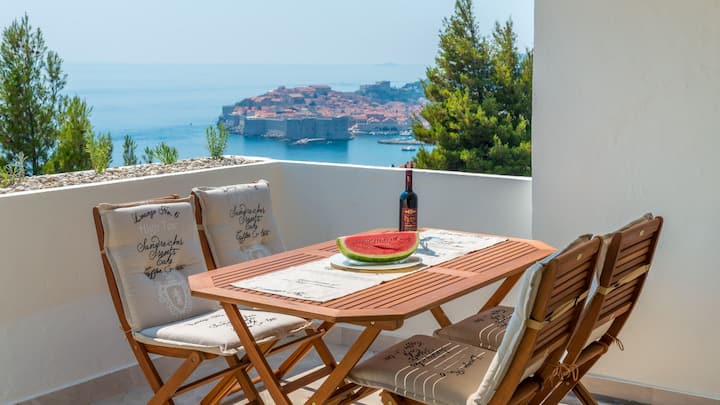 Labonne Two-bedroom & Seaview + Terrace - Dubrovnik