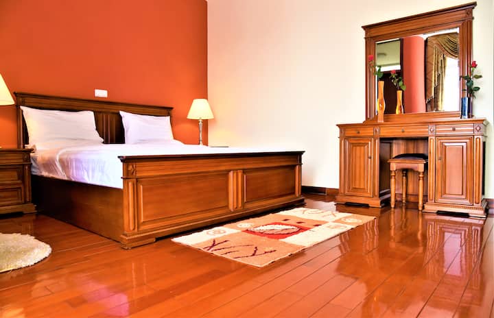 Diplomat Luxury Furnished Apartment. - Addis Ababa