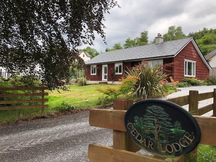 Cosy 3 Bedroom Cottage In Scenic Coastal Village - Oban