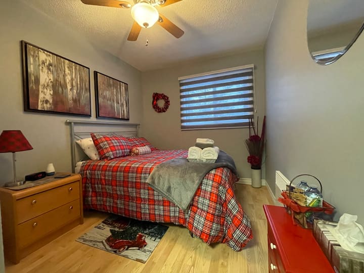 Lovely 3 Bedroom Unit With Veranda - Timmins