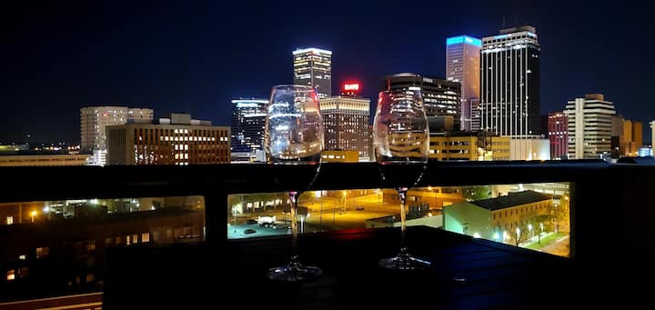 Ultra Modern Condo With Spectacular Downtown View - Tulsa, OK